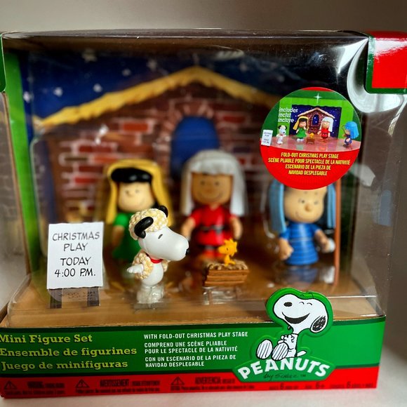 Peanuts | Holiday | Peanuts Christmas Play Mini Figure Set | Poshmark